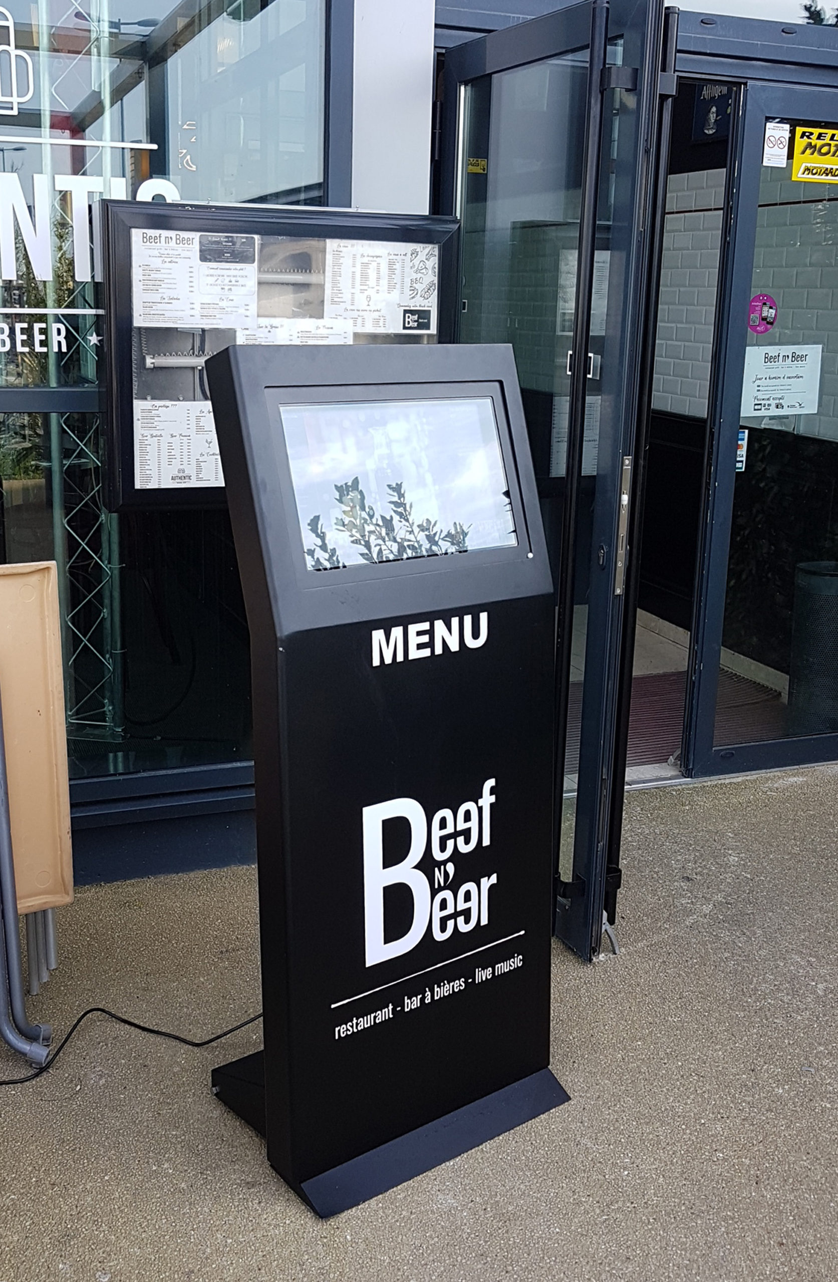 Menu digital pour les Restaurants - Porte menu tactile intérieur ou ...